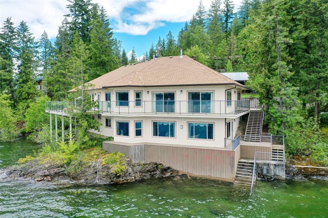 Eagle Bay Real Estate - Eagle Bay BC Homes For Sale