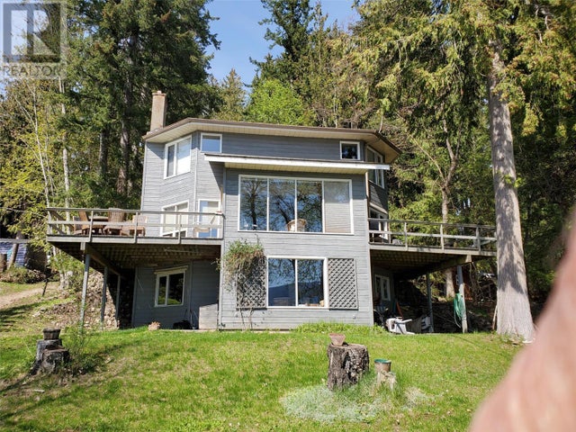 Anglemont Real Estate & Lots For Sale: Anglemont, BC Homes