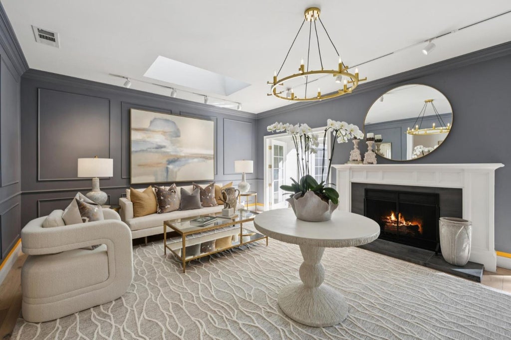 20 Politzer Dr, Menlo Park Property Listing: MLS® #ML82030836