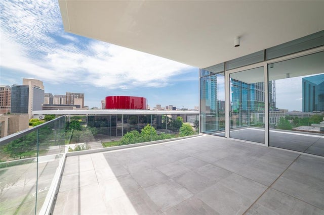 Dallas, TX Flat & Split-Level Lofts For Sale/Rent | DFW Urban Realty