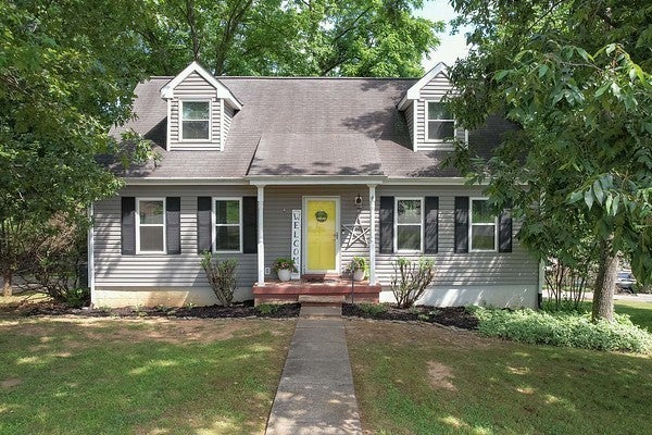 Mount Juliet Cape Cod Style Homes For Sale