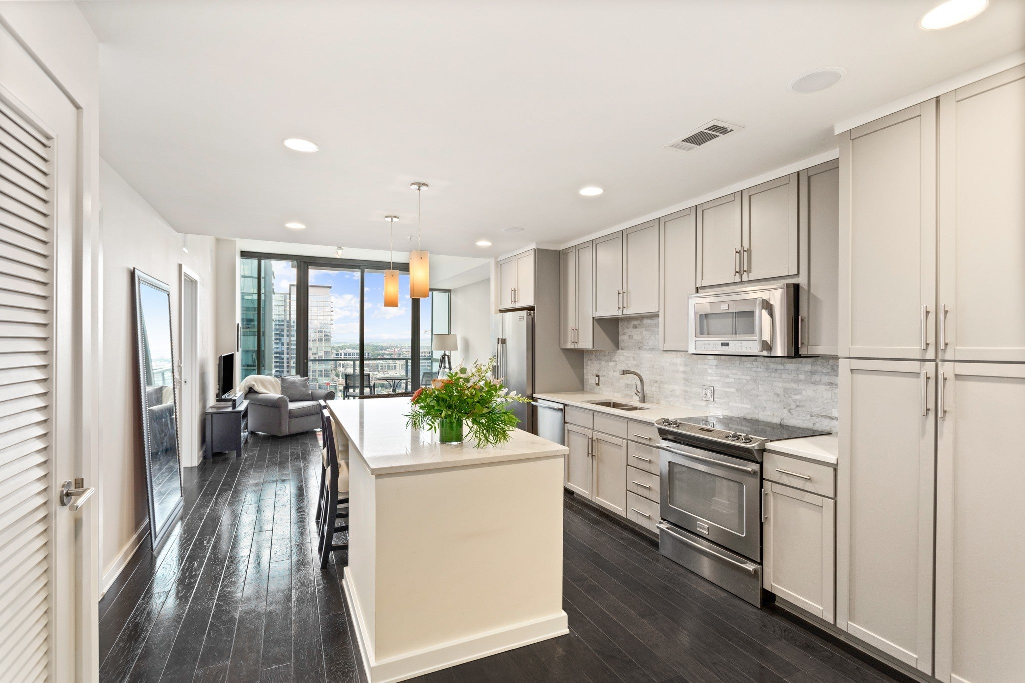 Nashville TN Luxury Condos For Sale - The Ashton Real Estate Group