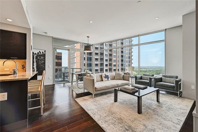 The Austonian Condos: Downtown Austin Luxury Condominiums, Austonian