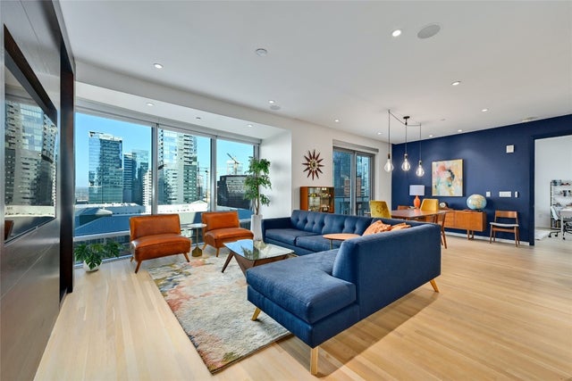 The Austonian Condos: Downtown Austin Luxury Condominiums, Austonian